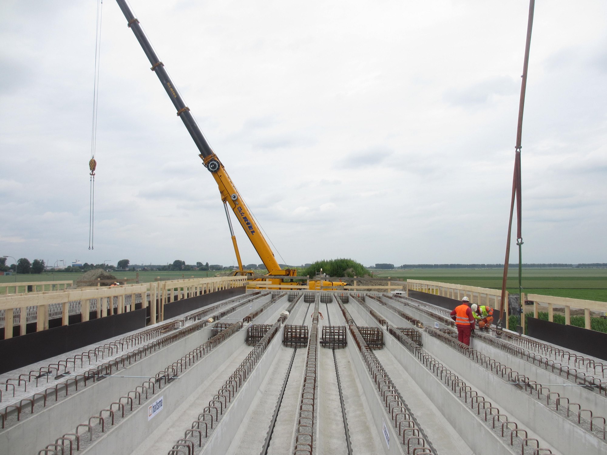 Terneuzen, 2 viaducten Tractaatweg - Haitsma Beton
